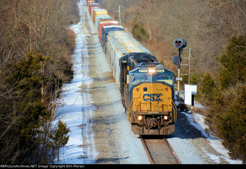 CSX 8744 Q409-31